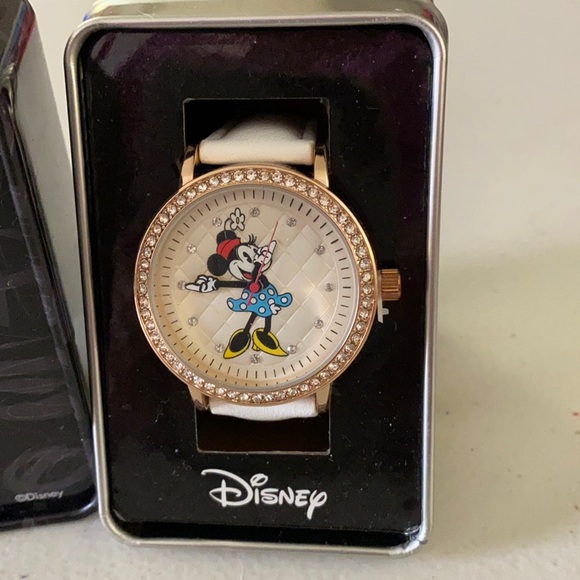 Disney | Accessories | Disneys Minnie Mouse Analog Watch Rose Gold Face ...